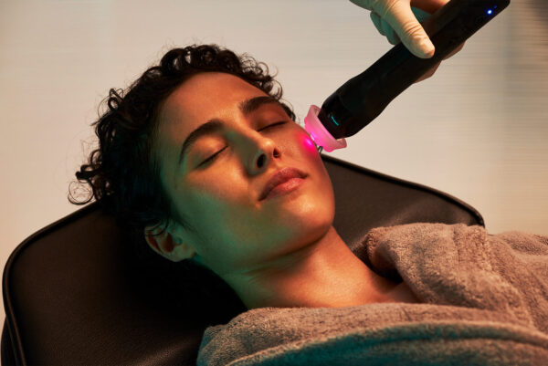Unlock Your Radiance with the Glo2Facial by Geneo: The Ultimate Glow-up ...